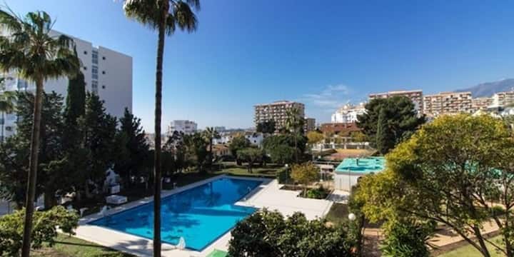 2 Bedroom Apartment - Sea View, Near Bonanza Sq. - Benalmádena