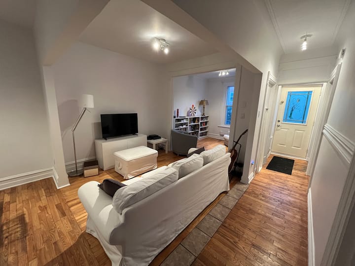 Superbe Appartement 4 Chambres Et Terrasse - Montréal