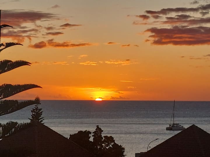 Beach Front Apartment - Nouméa