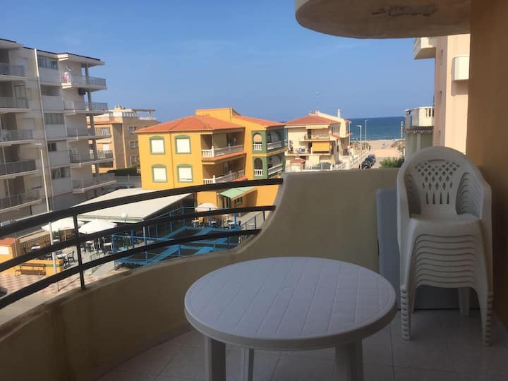 Apto Familiar En La Playa Con Vistas Al Mar, Wifi - Xeraco