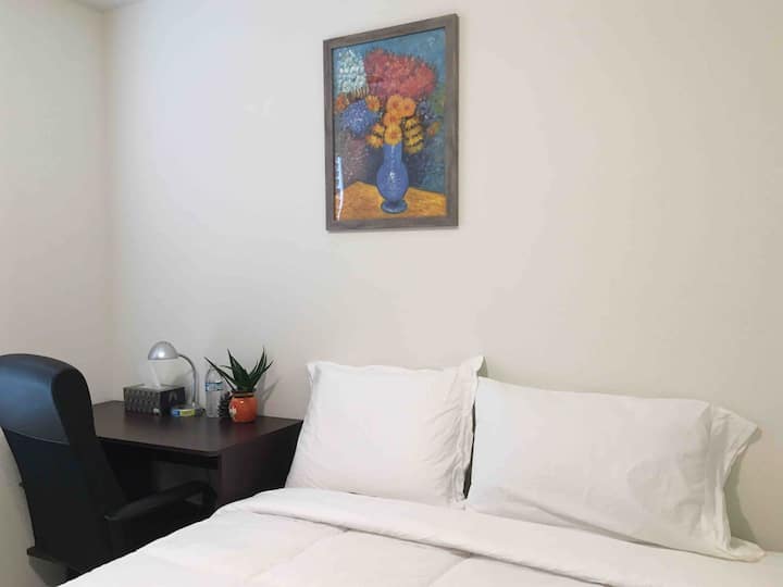 Nice Bedroom, Near Dt&smf - Sacramento, CA
