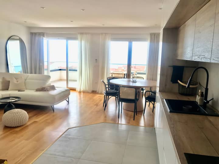 Aaa Seaview Apartments Makarska - Makarska