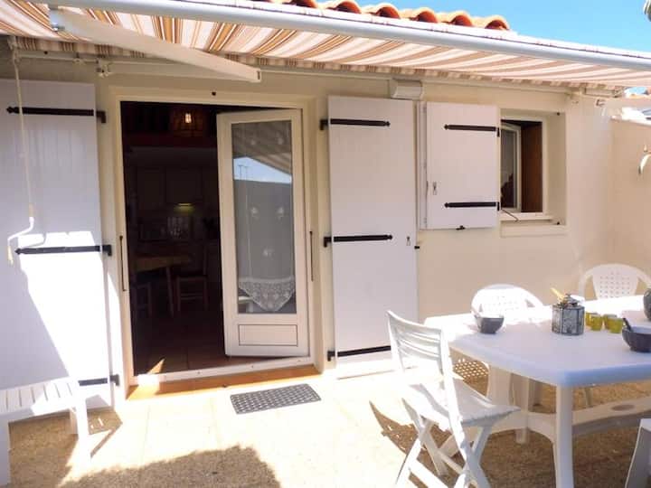 Maisonnette  5 Pers Avec Terrasse - 200 M Plage - Vaux-sur-Mer