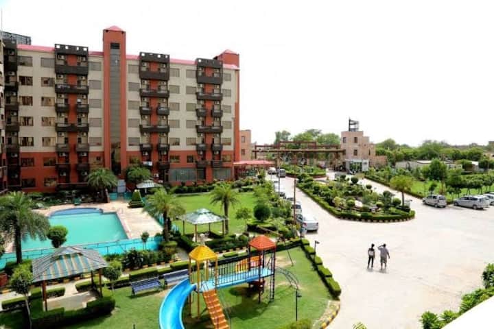 Js Homes 1 Bhk Flat Near Iskcon & Prem Mandir - Vrindavan