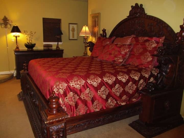 Upscale Luxury Studio Apartment - Bossier City, LA