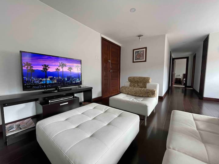 Cozy Modern Apartment. Zona Más Exclusiva De Quito - Quito
