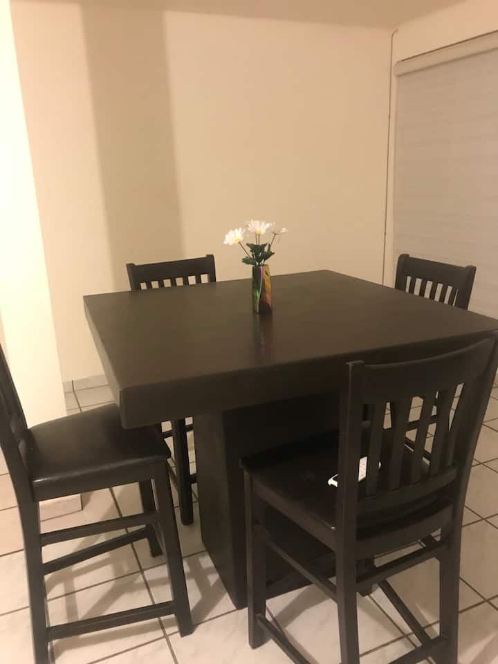 Depa Amplio Y Cómodo, Gran Opción Para Descansar - Hermosillo