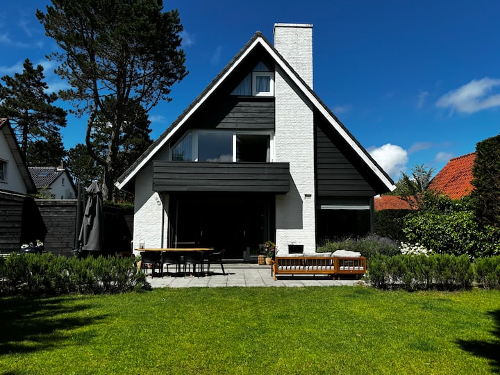 Zandvoort Villa For Rent - Hillegom