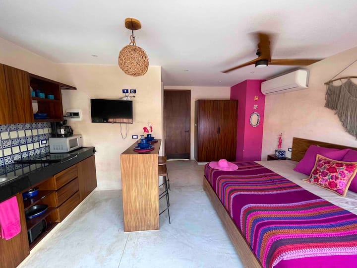 Colorful Apt W Infinity Pool & Gym 10 Min To Beach - Tulum
