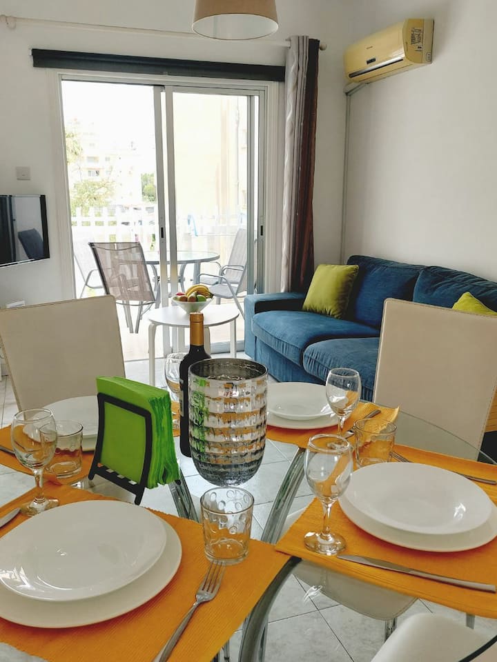 2 Bedroom Apartment 200 Meters From The Sea - Larnaca