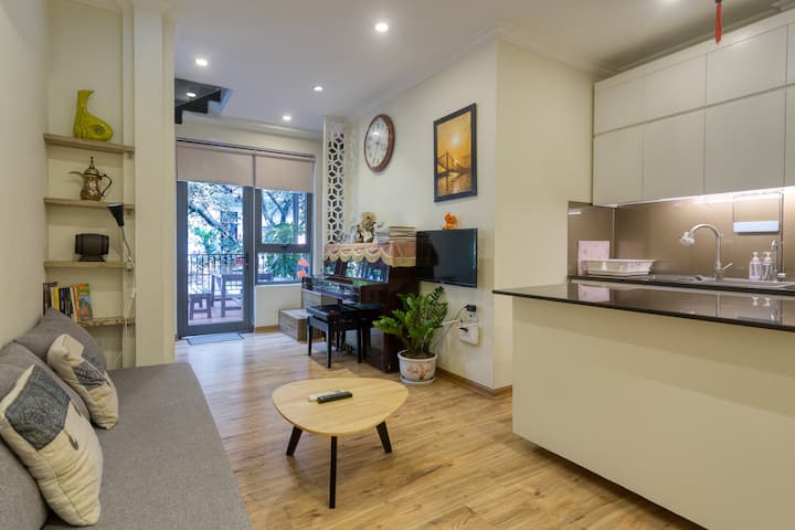 Lovely & Cozy House In The Middle Of "Army Street" - China