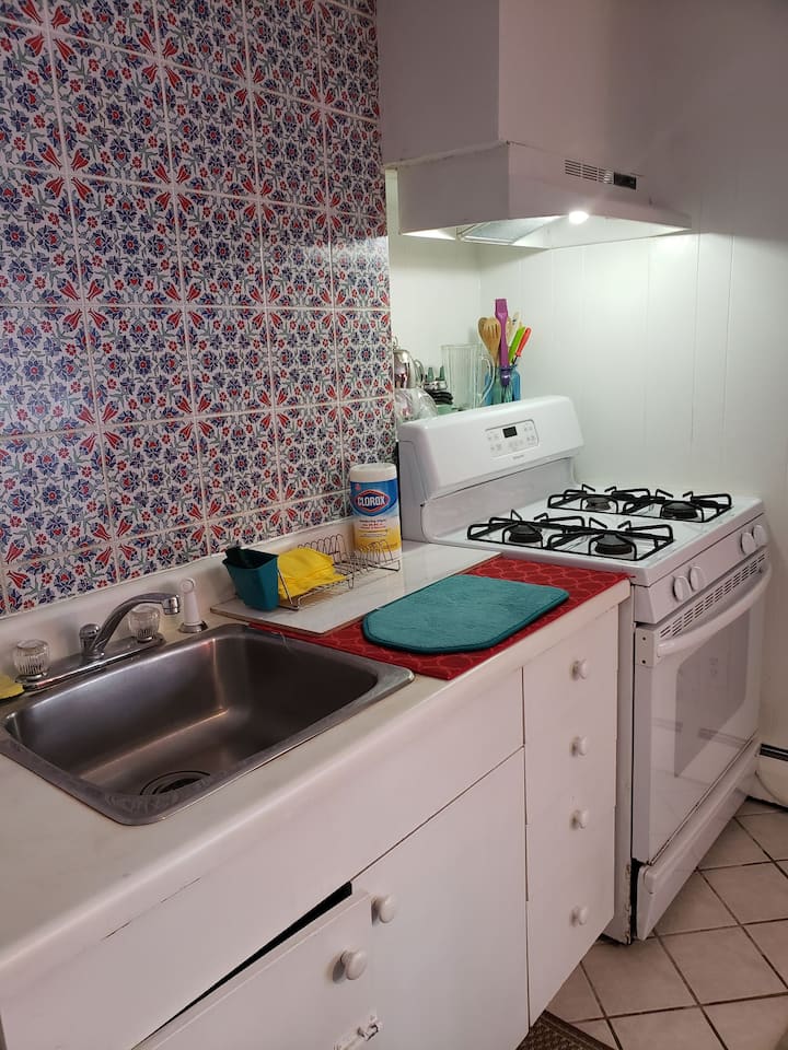 Cozy, In Nature - Greenwich, CT