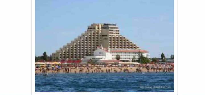 Apartamento Familiar A 100 M Da Praia - Monte Gordo