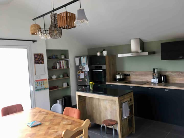 Maison Au Calme En Coeur De Ville, Avec Chat - Cholet