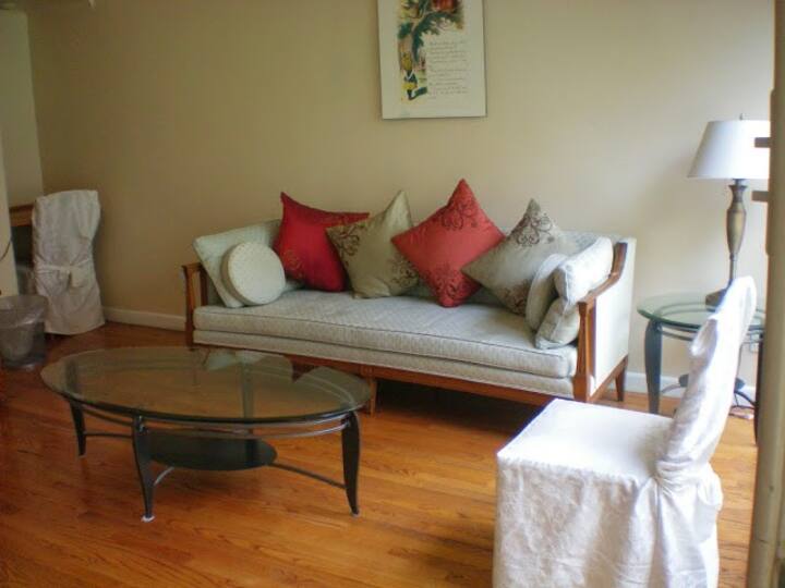 555 #3 2bed/1.5bath/2carport Dwntwn - Menlo Park, CA