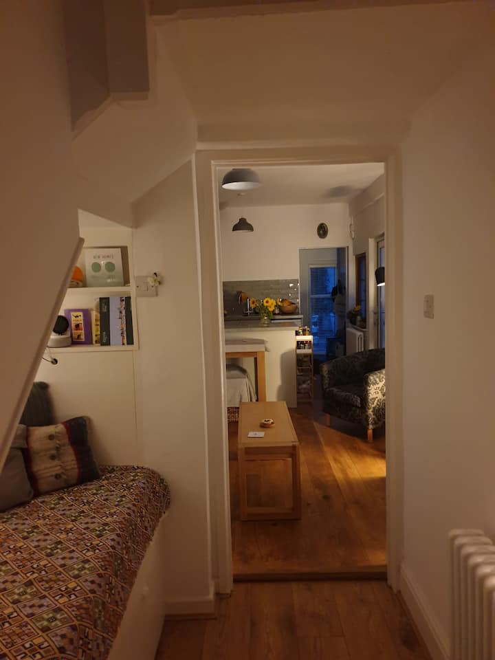 Cosy Harry Potter Nook - Exeter