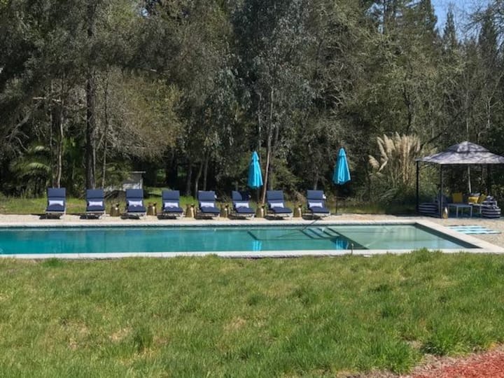 Aqualina - Sebastopol, CA