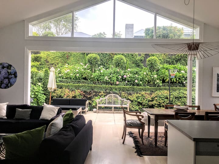 Modern Living In The Heart Of Ponsonby/herne Bay. - Auckland
