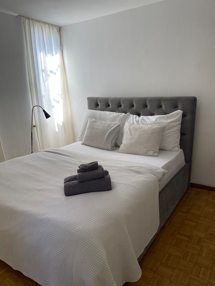 Beste Ruhige Lage Am Rennweg/ Bahnhofstraße (F/d) - Zürich