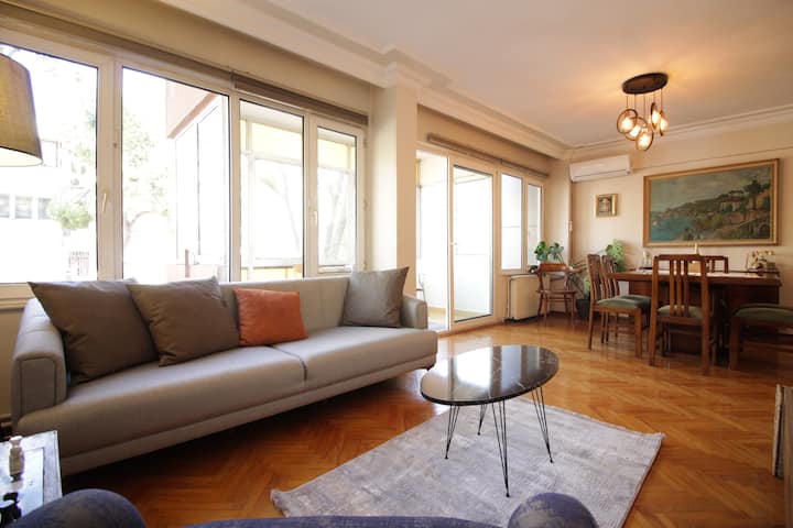Bright & Cozy 2br Near Bagdat Avenue - Heybeliada