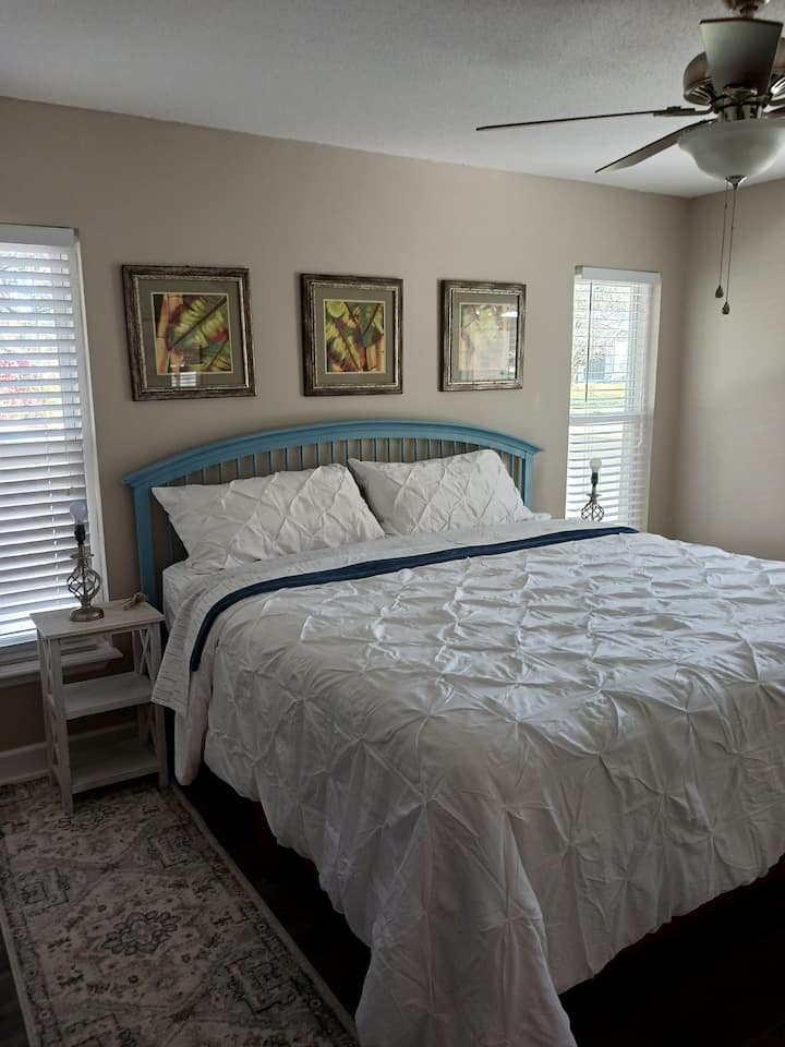 Cozy Getaway At The Tropical Pool Home For 2 - Altamonte Springs, FL