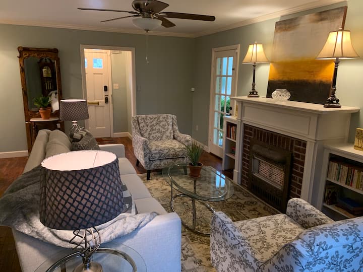 Charming In Trivista-walk To Oaklawn Racing/casino - Hot Springs, AR