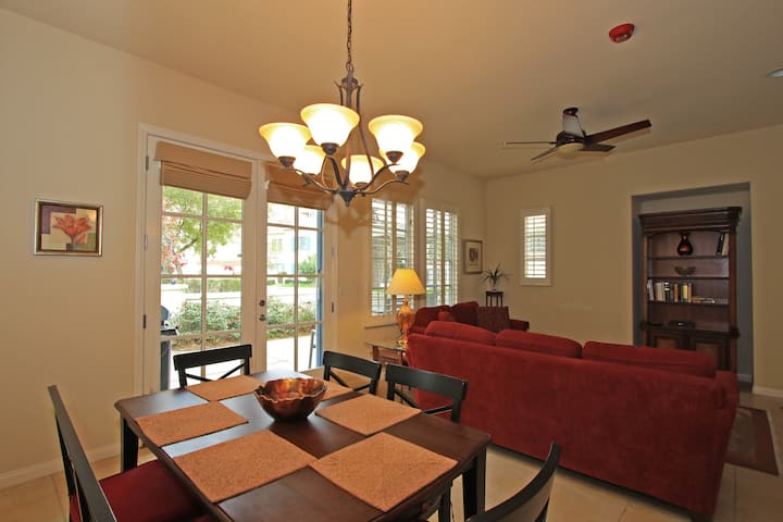 Peaceful & Turnkey Remodeled 3bd/3ba Villa! - Palm Desert, CA