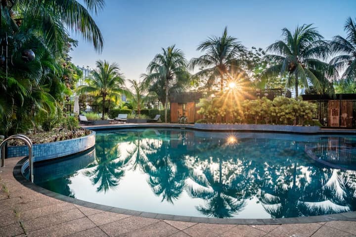 2 Bedroom Serviced Suites #5 Century Bay - Bayan Lepas