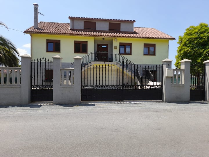 Vivienda Cerca De Santiago - A Rúa