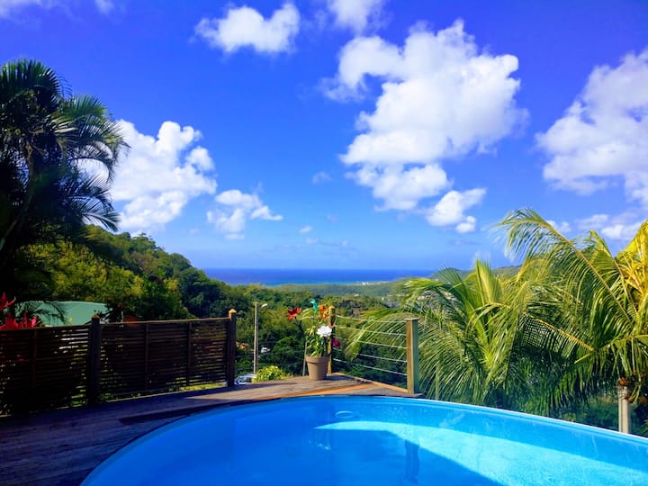 Haut De Villa F4 Avec Piscine/vue Mer - Martinique