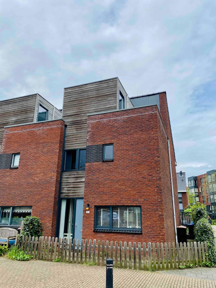 Cozy House In Heart Of Huizen - Huizen