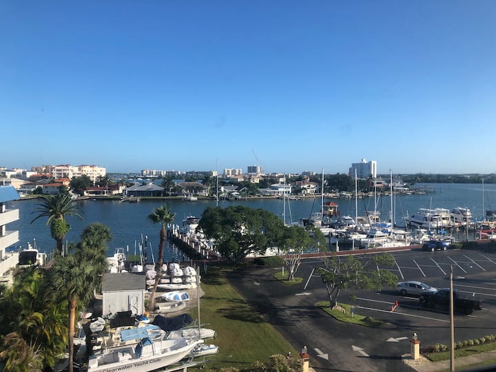 Waterfront Condo With Private Beach And 3 Pools! - Clearwater Beach, FL