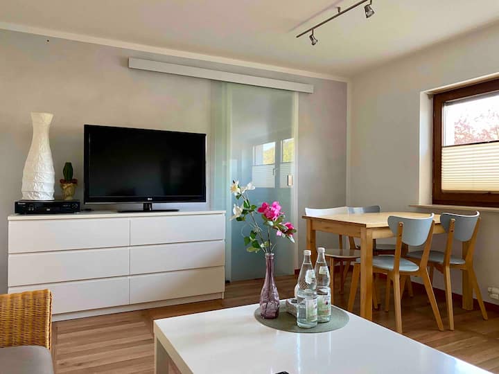 Möblierte Einliegerwohnung - Weinheim