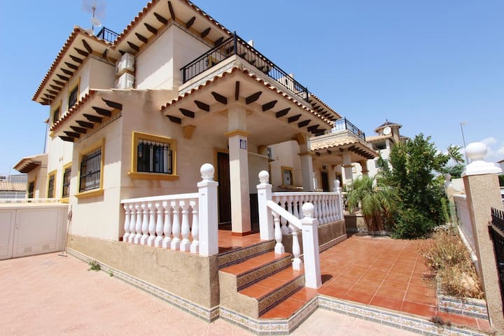 Lovely Quad For Holiday Rental In Orihuela Costa! - La Zenia