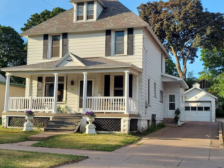 Crescent House - 3 Bedroom In Convenient Location - Marquette, MI