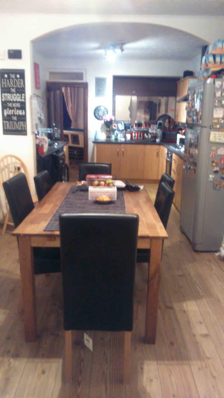 3 Bedrooms Next To Each Other In Entire Loft Space - Saltash