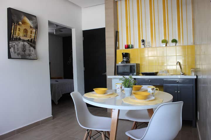 Villa Yellow - Precioso Estudio Equipado - Cancún