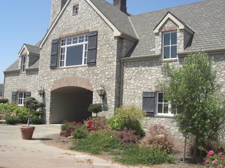 Gated Home Near The Beach, Outdoor Fun W/fireplace - Pismo Beach, CA