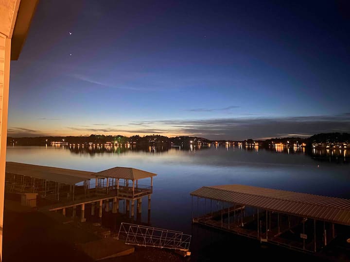 The Landing 7 South 2br/2ba Lakefront W/boat Slip - Lake Hamilton, AR