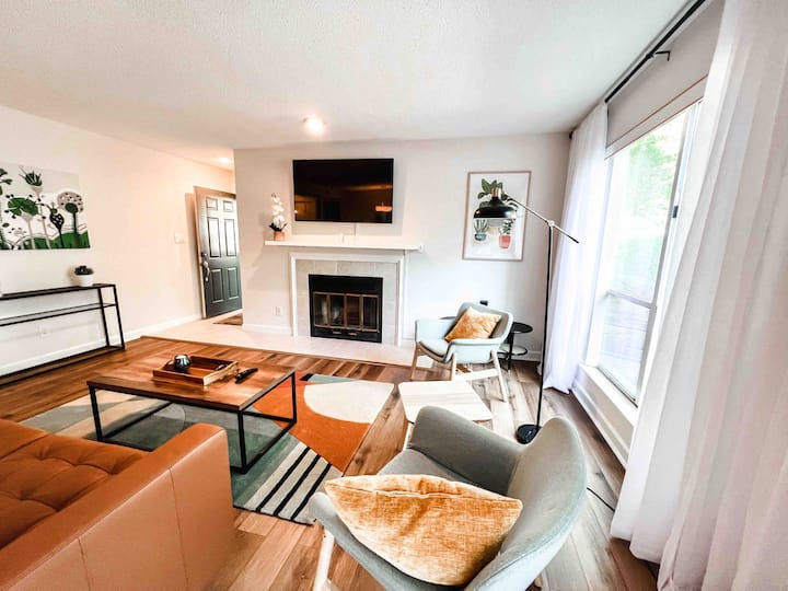 Prestigious Quail Hollow Retreat - Charlotte