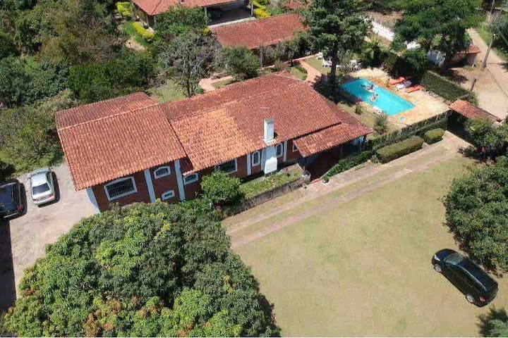 Casa A 20min De Sp C/ Wifi, Piscina, Campo Futebol - Embu