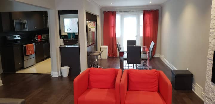 2 Bedroom Furnished House - Toronto