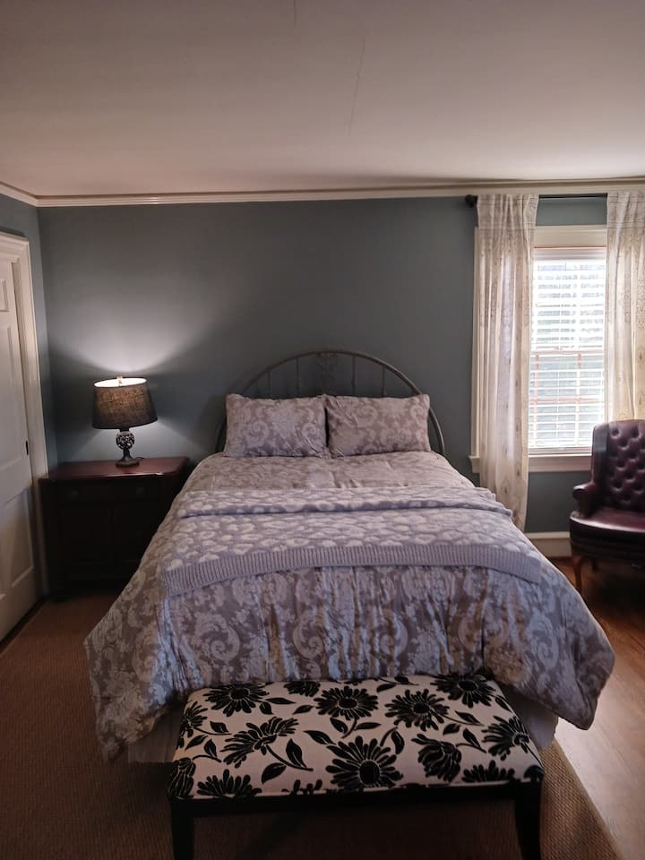 Beautiful Southern Home. - Sumter, SC