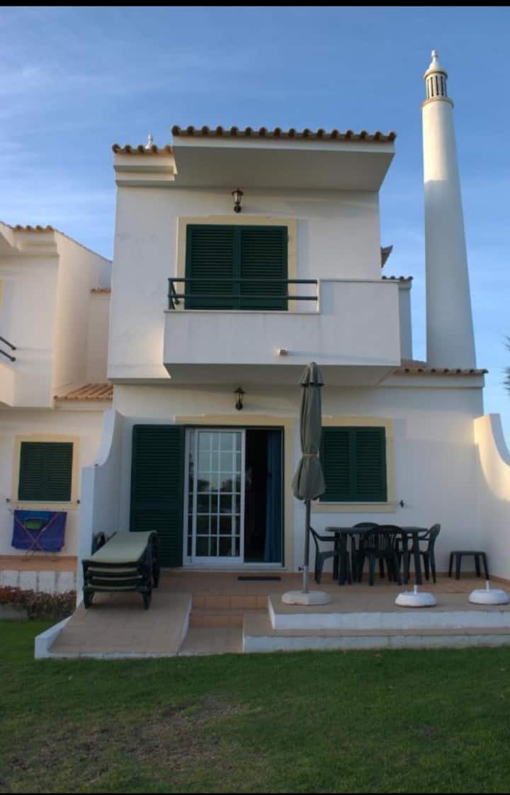 Casa Galé A 600 Metros Da Praia - District de Faro
