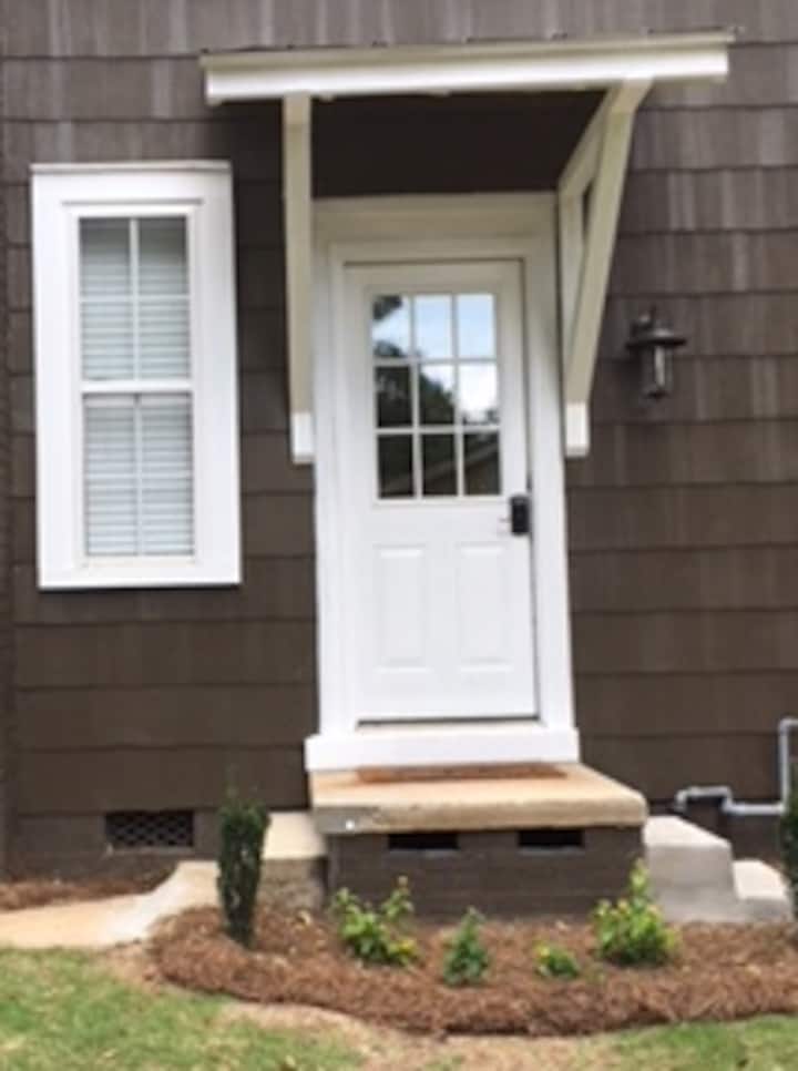 The Wright Place
Private Upstairs Apartment - Auburn, AL