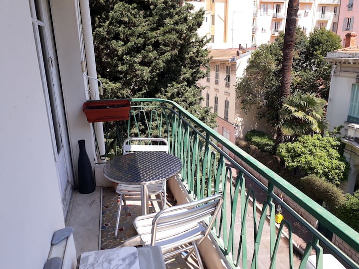 Grand 2 Pièces Climatisé Emplacement Idéal Centre - Nice