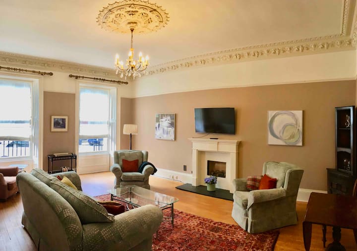 Beautiful, Historic Flat In St Andrews Town Centre - East Neuk