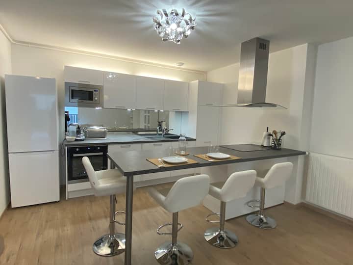 Grand T4 Belles Prestations  Chalets - Toulouse