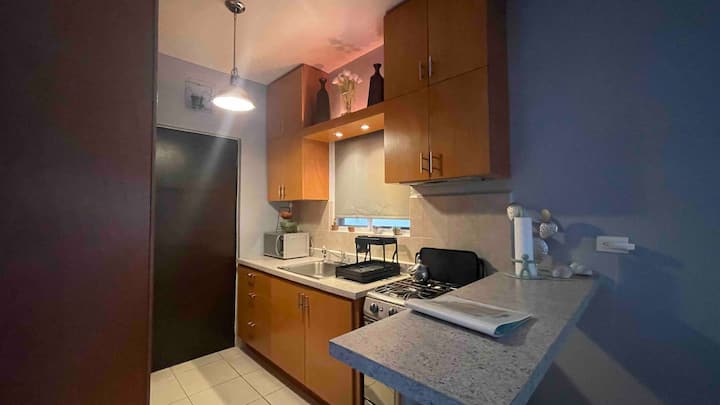 Cozy Views | A/c | Safe 24/7 | Biz & Fun - Santa Catarina