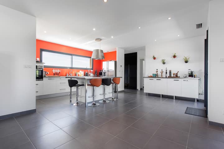 Maison Récente 4 Ch, Grand Jardin - Granada